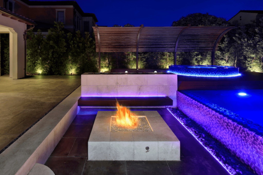 Get Inspired: A Look At Our Most Stunning Sunken Seating Areas ...